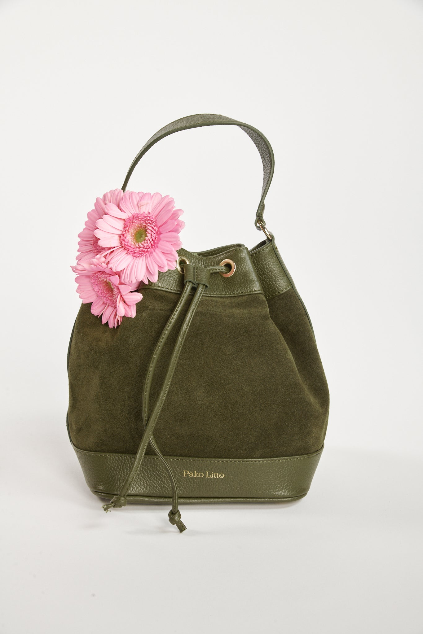 Collections – Pako Litto